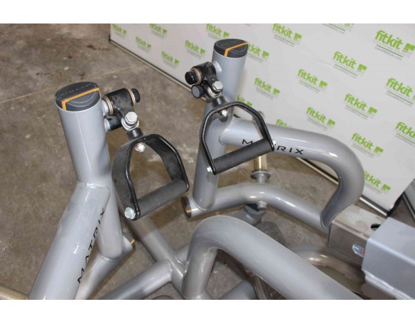 MATRIX STRENGTH MAGNUM MG-A420 PLATE LOADED SEATED ROW- MATÉRIEL ...